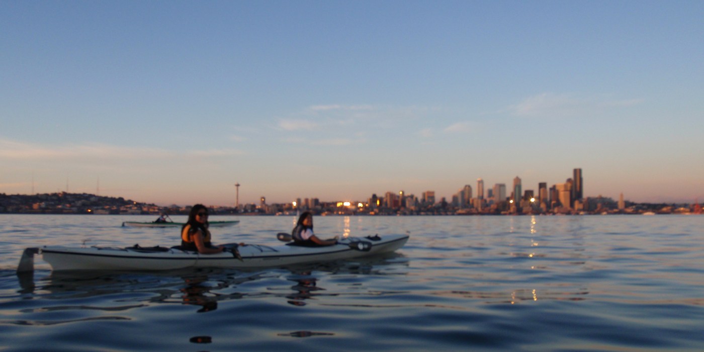 Seattle Sunset Sea Kayak Tour - Seattle, WA | Alki Kayak Tours